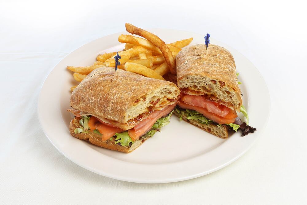 Welcome! | Coral Reef Restaurant & Bar